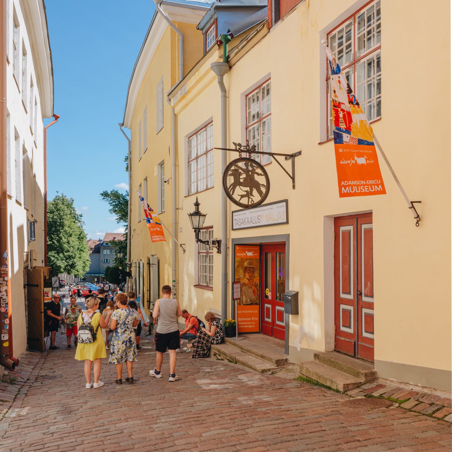 Õpetajate infopäev näitusel „Sooster 100. Vaade erakogudest“ - Mikkeli ...